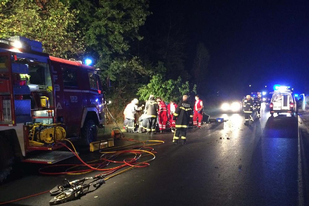 Verkehrsunfall auf der B 124 - Bezirk Freistadt
