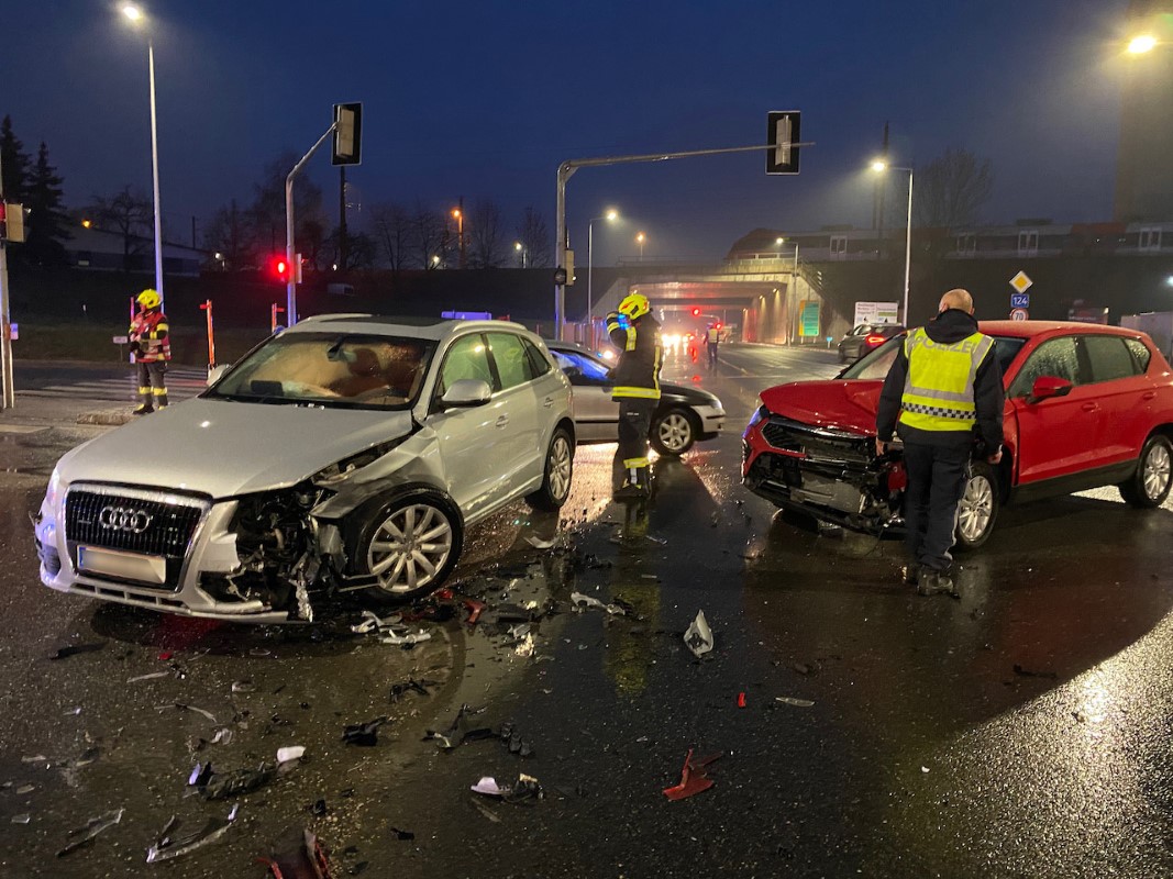Verkehrsunfall im Abendverkehr - Bezirk Freistadt